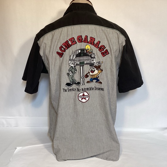 ACME | Shirts | Vintage Looney Tunes Acme Garage Button Down Short ...